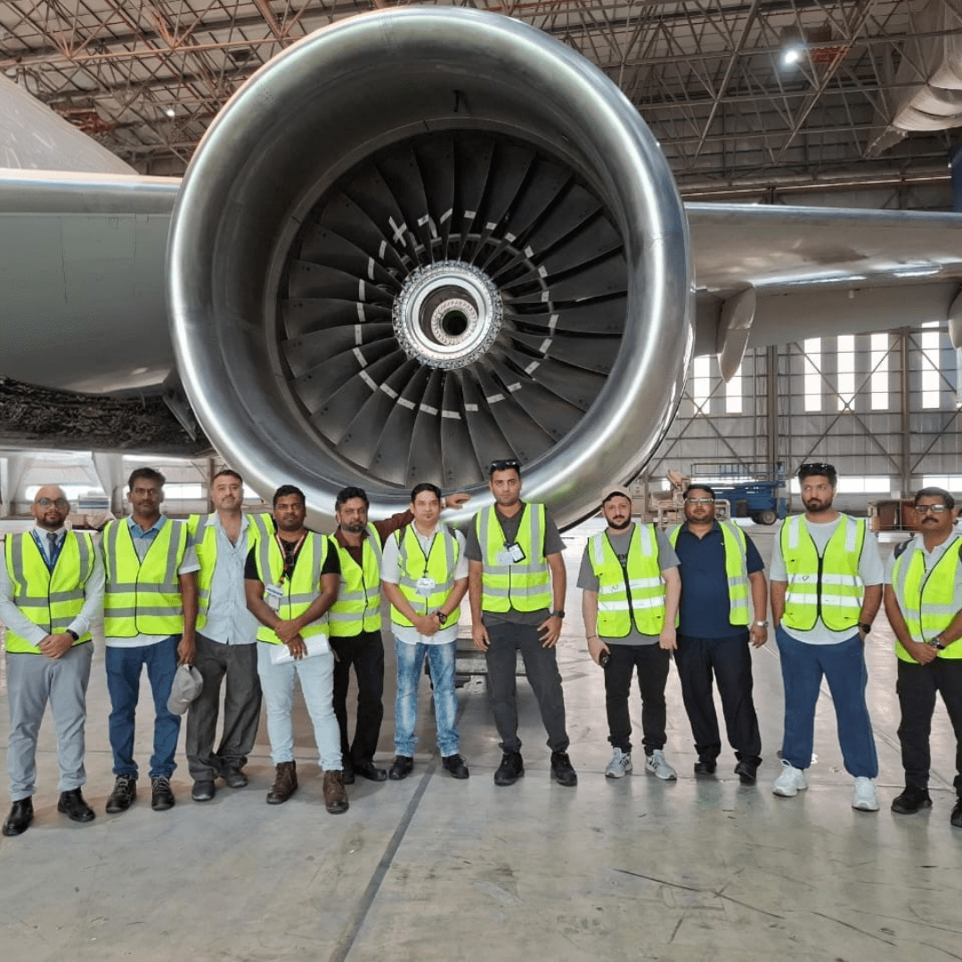 Boeing B777 practical training in the UAE - AVIET
